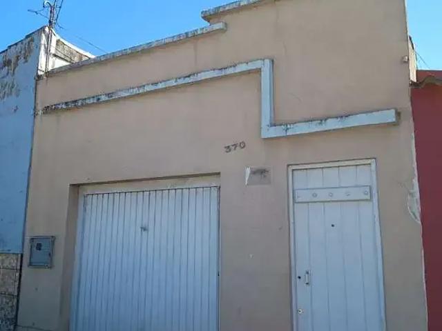 Casa / Sobrado para Venda em Pelotas/RS Fragata 2 Quartos