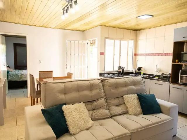 Casa / Sobrado para Venda em Pelotas/RS Fragata 2 Quartos