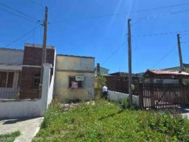 Casa / Sobrado para Venda em Pelotas/RS Fragata 2 Quartos