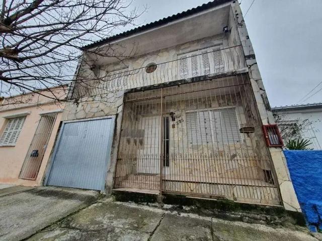 Casa / Sobrado para Venda em Pelotas/RS Fragata 3 Quartos