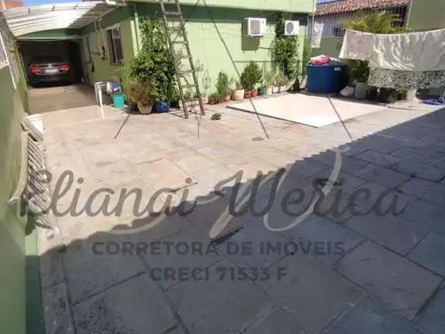 Casa / Sobrado para Venda em Pelotas/RS Fragata 3 Quartos