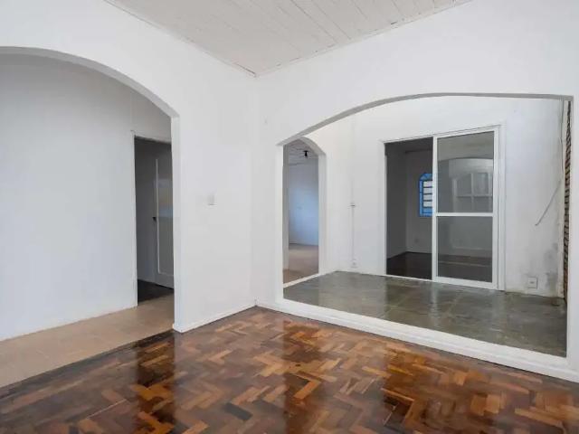 Casa / Sobrado para Venda em Pelotas/RS Laranjal 3 Quartos