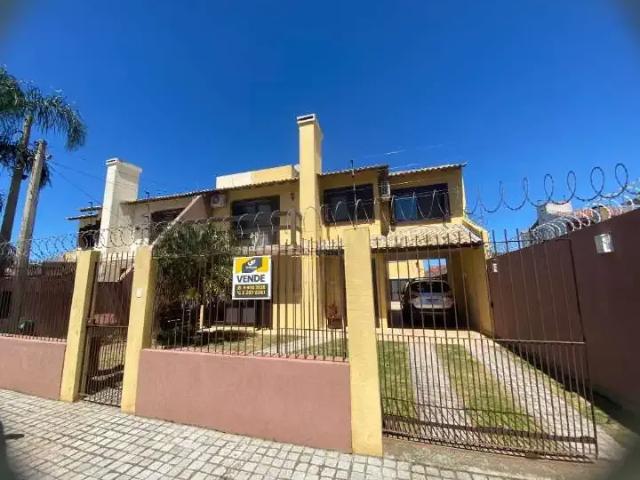 Casa / Sobrado para Venda em Pelotas/RS Laranjal 3 Quartos