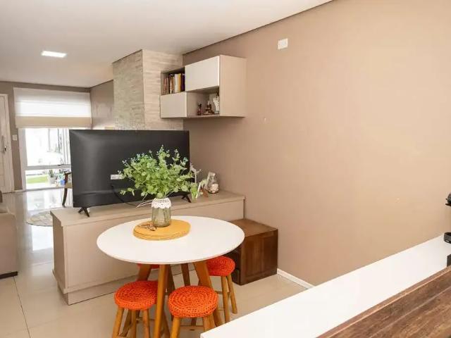 Casa / Sobrado para Venda em Pelotas/RS Laranjal 2 Quartos