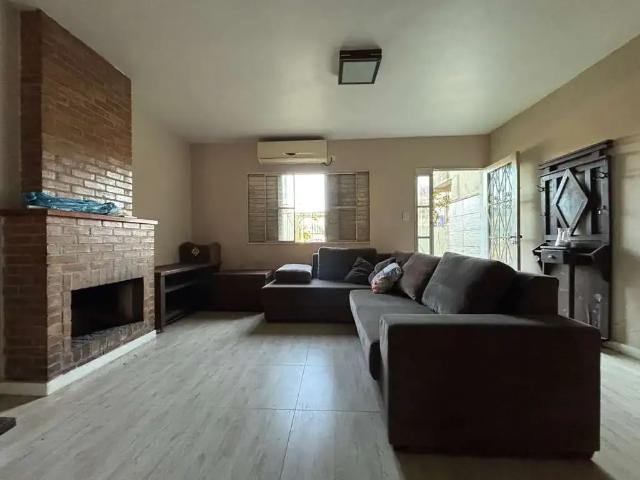 Casa / Sobrado para Venda em Pelotas/RS Laranjal 2 Quartos