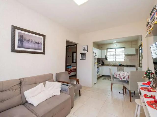 Casa / Sobrado para Venda em Pelotas/RS Laranjal 2 Quartos