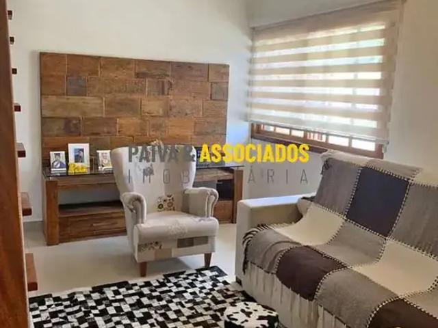 Casa / Sobrado para Venda em Pelotas/RS São Gonçalo 4 Quartos