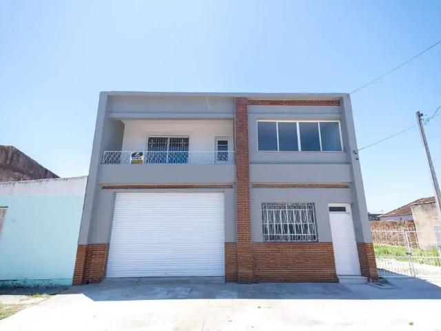 Casa / Sobrado para Venda em Pelotas/RS Porto 3 Quartos