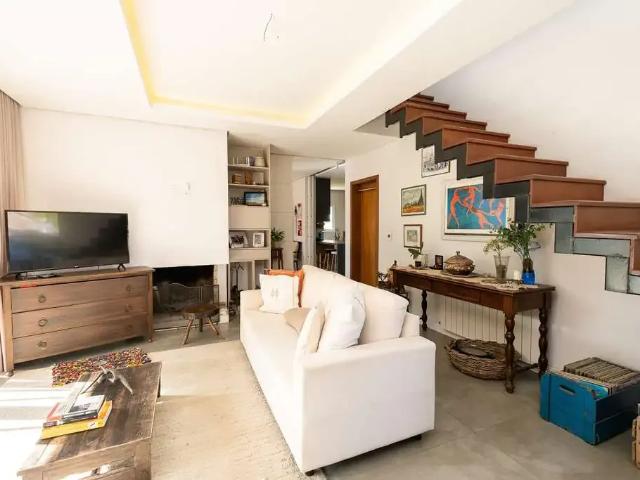 Casa / Sobrado para Venda em Pelotas/RS Três Vendas 3 Quartos