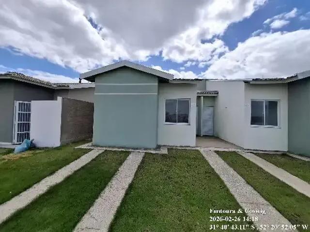 Casa / Sobrado para Venda em Pelotas/RS Três Vendas 3 Quartos