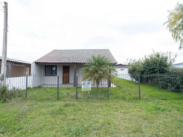 Casa / Sobrado para Venda em Pelotas/RS Três Vendas 2 Quartos