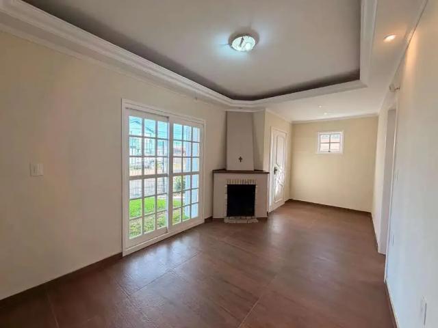 Casa / Sobrado para Venda em Pelotas/RS Três Vendas 4 Quartos