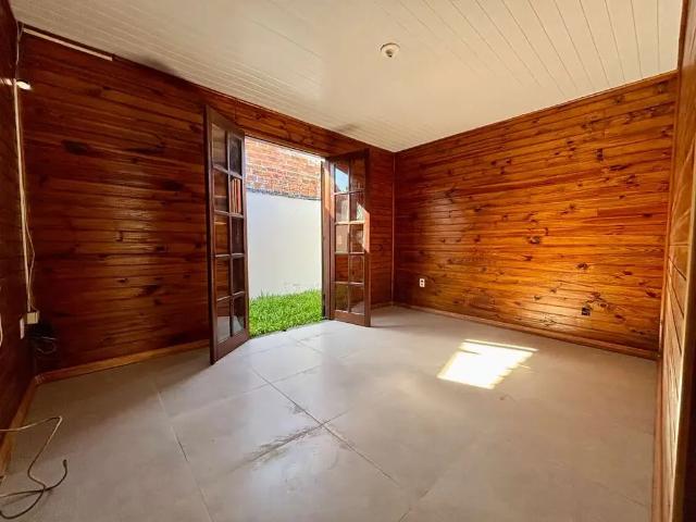 Casa / Sobrado para Venda em Pelotas/RS Três Vendas 4 Quartos
