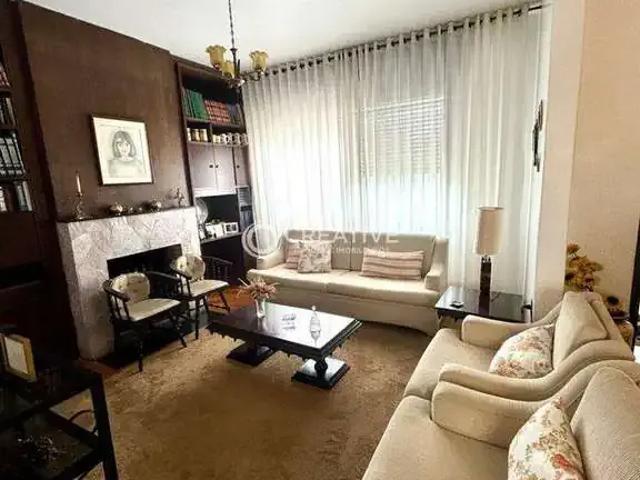 Casa / Sobrado para Venda em Pelotas/RS Zona Norte 3 Quartos