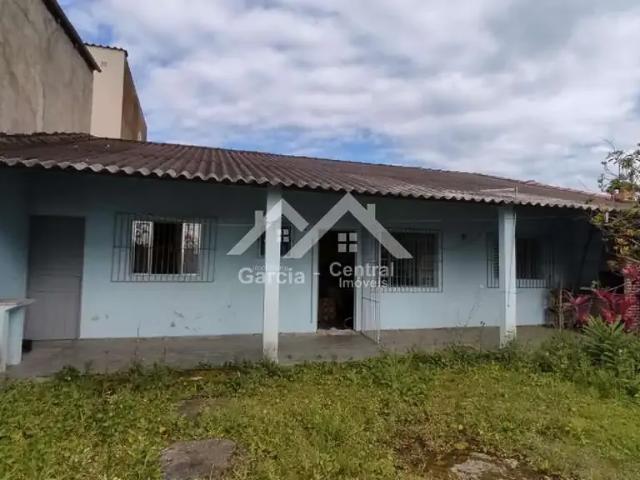 Casa / Sobrado para Venda em Peruíbe/SP Centro 1 Quartos