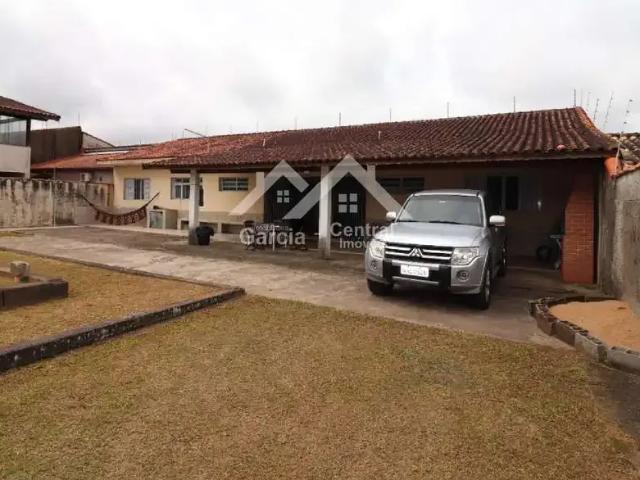 Casa / Sobrado para Venda em Peruíbe/SP Centro 2 Quartos