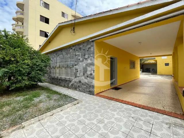 Casa / Sobrado para Venda em Peruíbe/SP Centro 2 Quartos