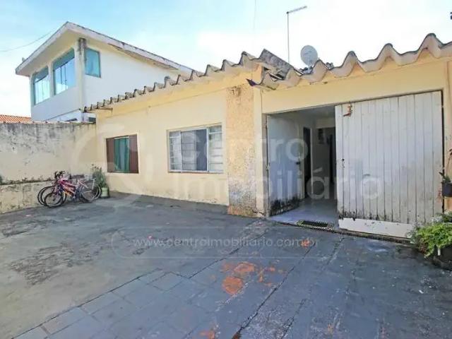 Casa / Sobrado para Venda em Peruíbe/SP Centro 2 Quartos