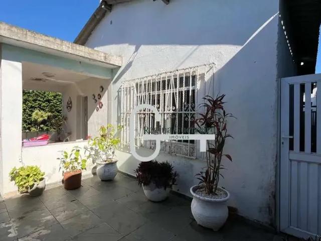 Casa / Sobrado para Venda em Peruíbe/SP Centro 2 Quartos