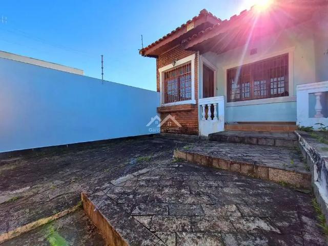 Casa / Sobrado para Venda em Peruíbe/SP Centro 2 Quartos