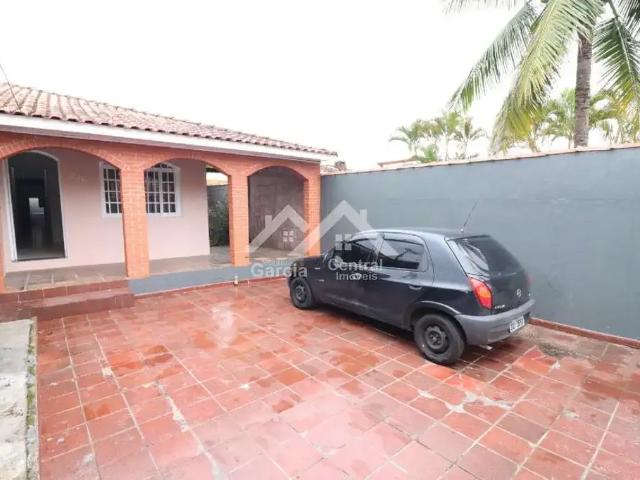 Casa / Sobrado para Venda em Peruíbe/SP Centro 2 Quartos