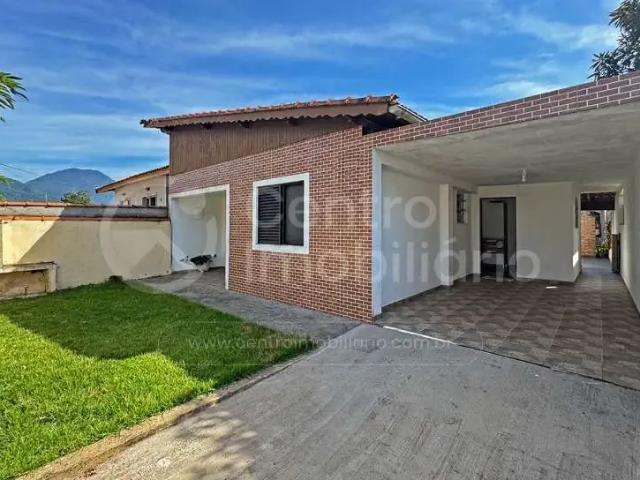 Casa / Sobrado para Venda em Peruíbe/SP Centro 2 Quartos
