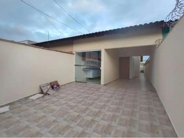Casa / Sobrado para Venda em Peruíbe/SP Centro 2 Quartos
