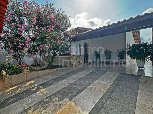 Casa / Sobrado para Venda em Peruíbe/SP Centro 2 Quartos