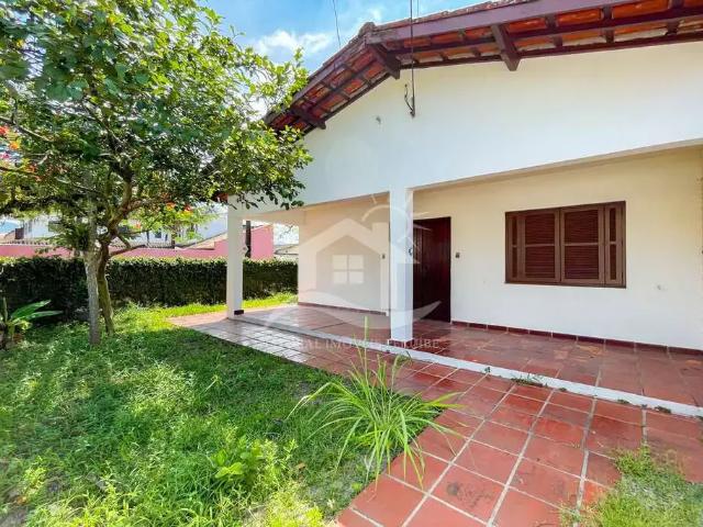 Casa / Sobrado para Venda em Peruíbe/SP Centro 2 Quartos