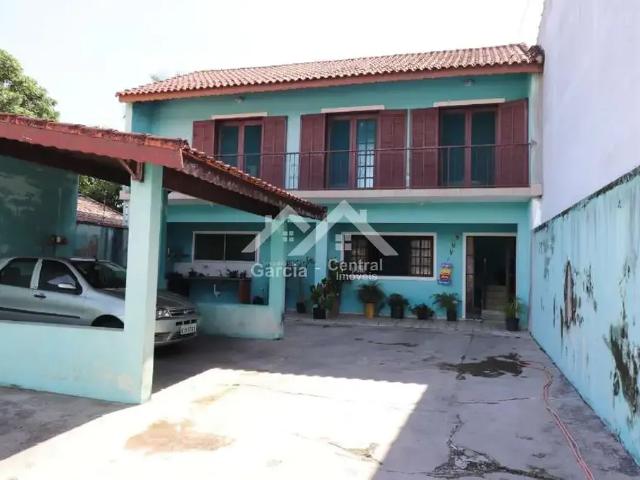 Casa / Sobrado para Venda em Peruíbe/SP Centro 3 Quartos