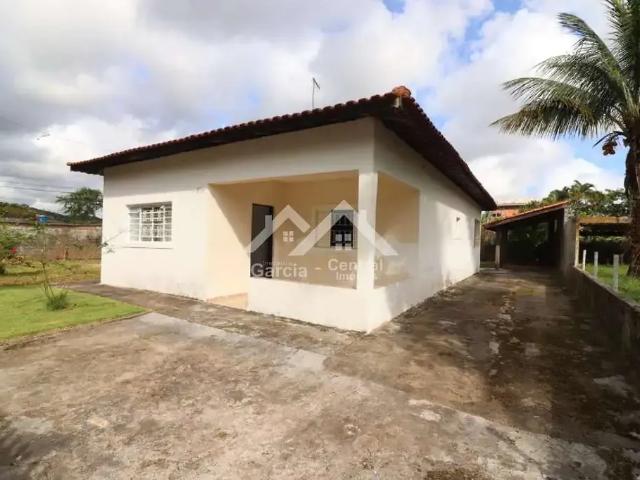 Casa / Sobrado para Venda em Peruíbe/SP Centro 3 Quartos