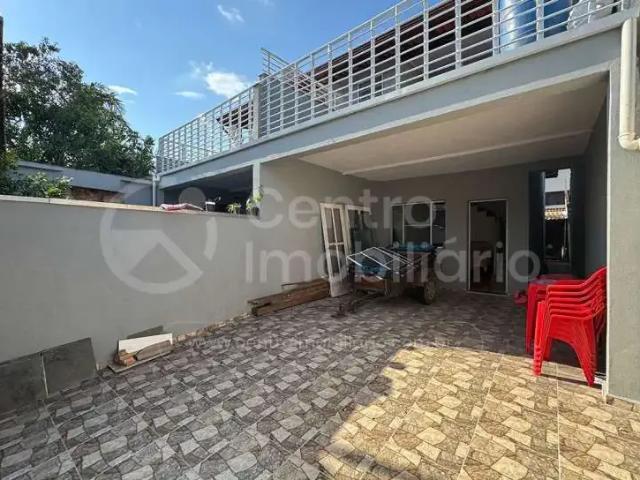 Casa / Sobrado para Venda em Peruíbe/SP Centro 3 Quartos