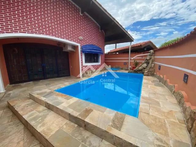 Casa / Sobrado para Venda em Peruíbe/SP Centro 3 Quartos