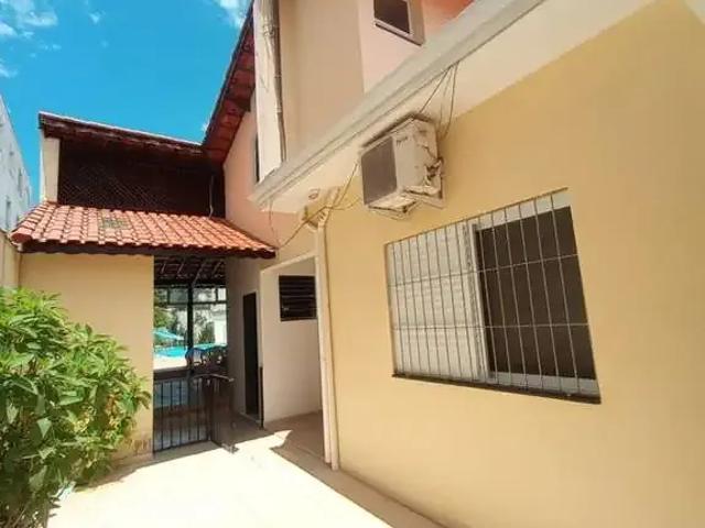 Casa / Sobrado para Venda em Peruíbe/SP Centro 3 Quartos