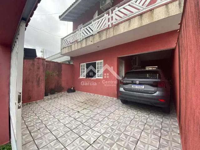 Casa / Sobrado para Venda em Peruíbe/SP Centro 3 Quartos