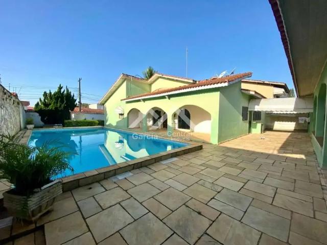 Casa / Sobrado para Venda em Peruíbe/SP Centro 3 Quartos