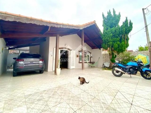 Casa / Sobrado para Venda em Peruíbe/SP Centro 3 Quartos