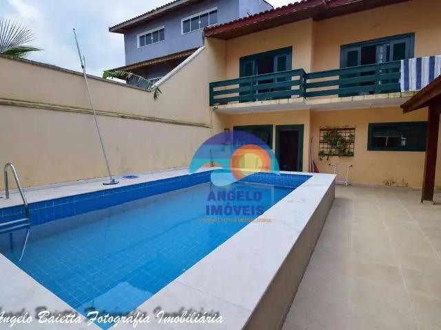 Casa / Sobrado para Venda em Peruíbe/SP Centro 3 Quartos
