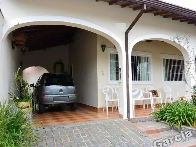 Casa / Sobrado para Venda em Peruíbe/SP Centro 3 Quartos