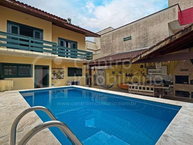 Casa / Sobrado para Venda em Peruíbe/SP Centro 3 Quartos