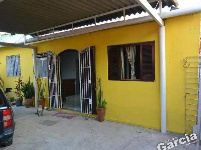 Casa / Sobrado para Venda em Peruíbe/SP Centro 3 Quartos
