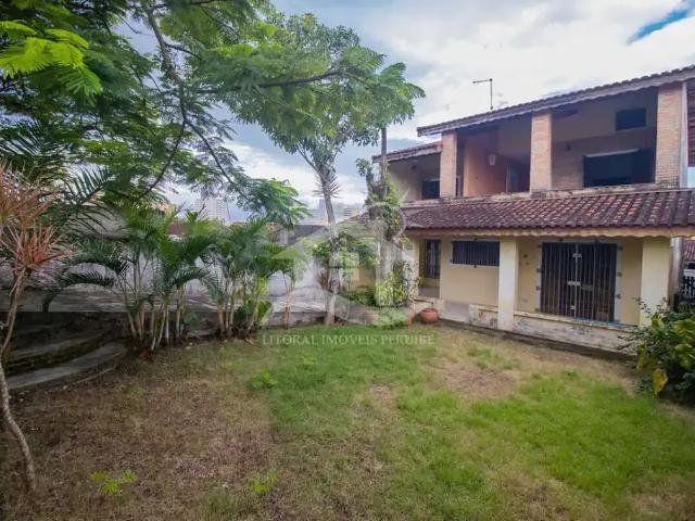 Casa / Sobrado para Venda em Peruíbe/SP Centro 3 Quartos