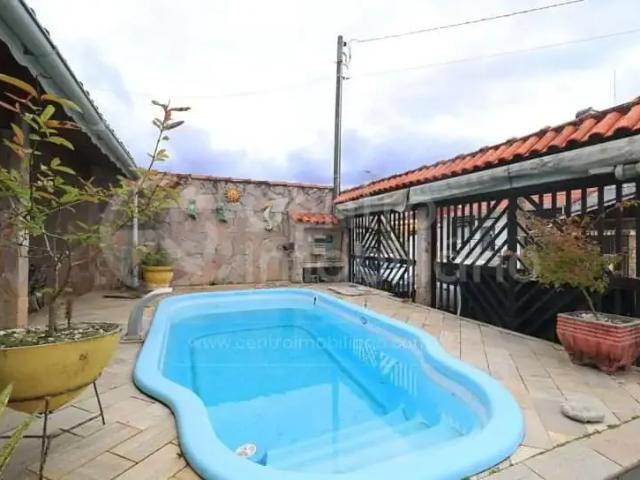 Casa / Sobrado para Venda em Peruíbe/SP Centro 3 Quartos