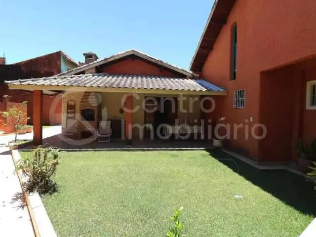 Casa / Sobrado para Venda em Peruíbe/SP Centro 4 Quartos