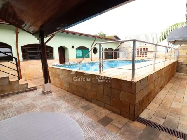 Casa / Sobrado para Venda em Peruíbe/SP Centro 4 Quartos