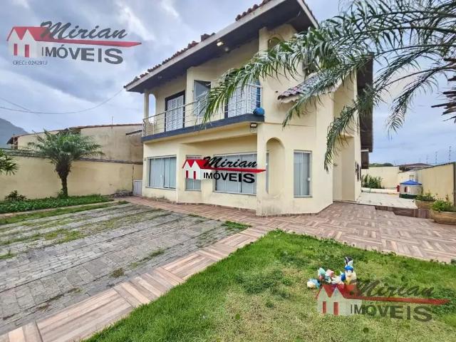 Casa / Sobrado para Venda em Peruíbe/SP Centro 3 Quartos