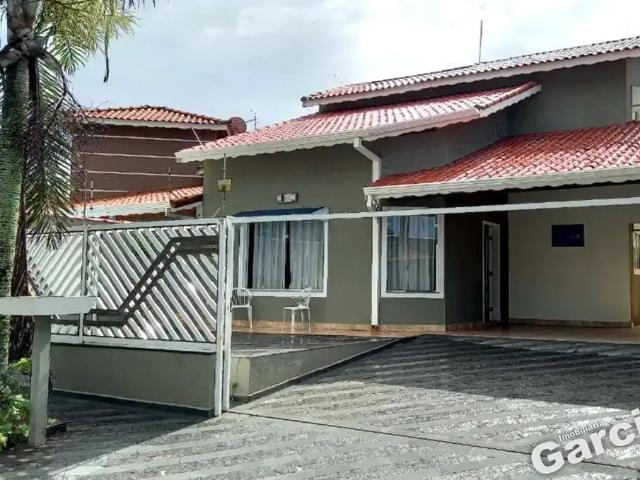 Casa / Sobrado para Venda em Peruíbe/SP Centro 4 Quartos