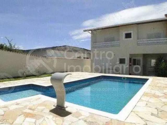 Casa / Sobrado para Venda em Peruíbe/SP Centro 4 Quartos
