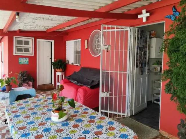 Casa / Sobrado para Venda em Peruíbe/SP Centro 4 Quartos