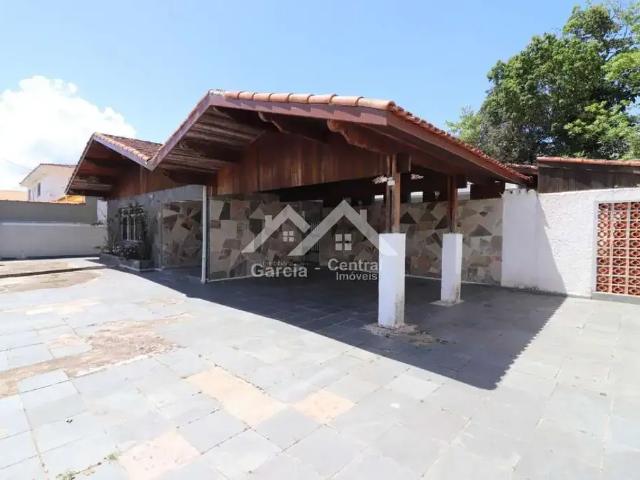 Casa / Sobrado para Venda em Peruíbe/SP Centro 5 Quartos